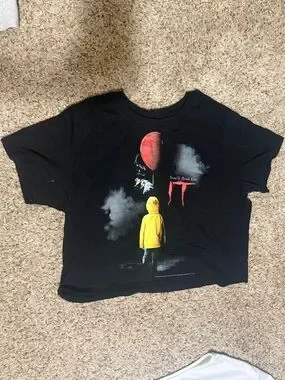 Source Unknown | Tops | It Movie Graphic Black Crop Tshirt | Poshmark